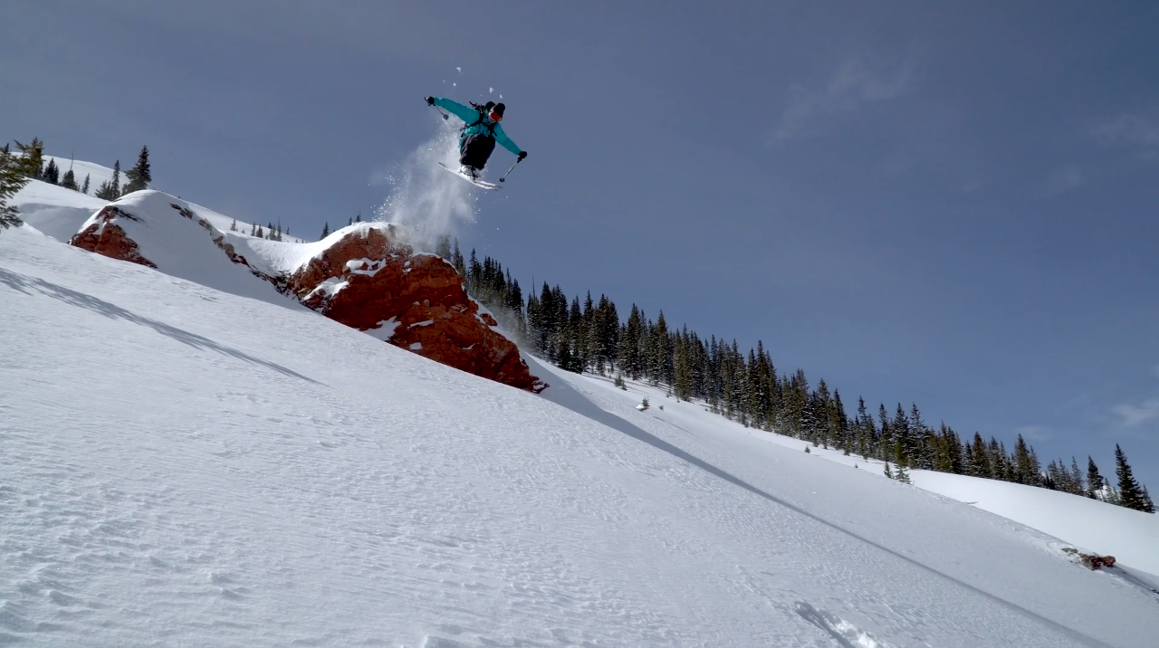 High Speed Powder Skiing from The Freaks - The Heli Blog